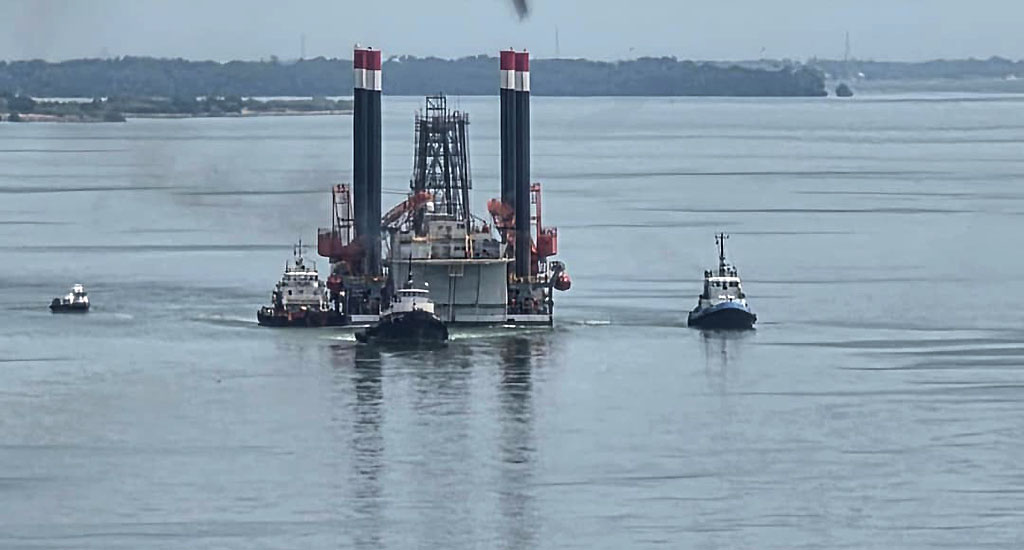 Primera instalación petrolera flotante proveniente de China está en ...