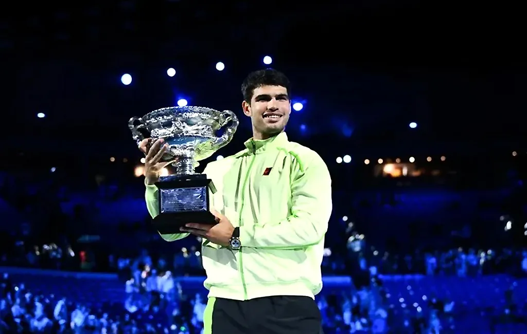 Carlos Alcaraz conquista el Abierto de Australia y completa el Grand Slam