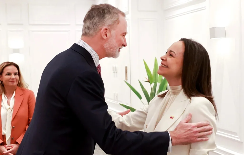 María Corina Machado y el Rey Felipe de España se reunieron en Chile